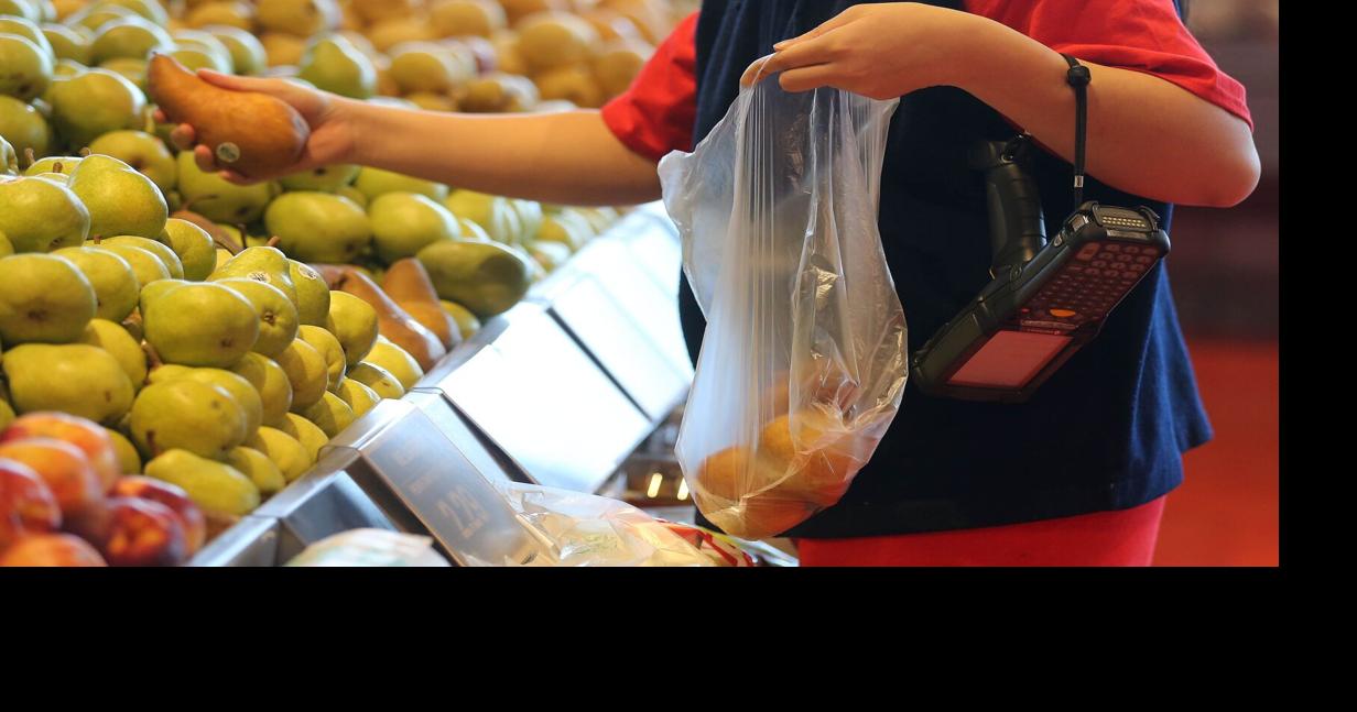 Social media influencer’s gross habit example of oversharing