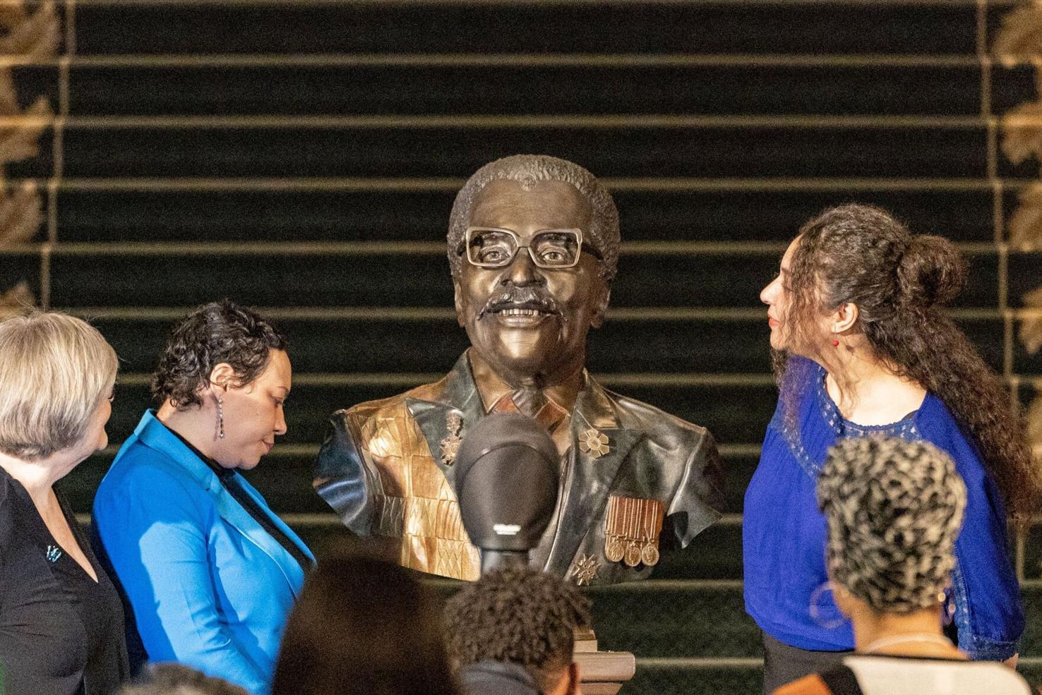Beloved Lincoln Alexander was the Great Consensus Maker