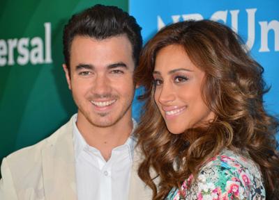 danielle jonas interview