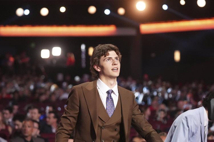 Are the Broad Street Bullies coming back? Flyers go big at the NHL draft