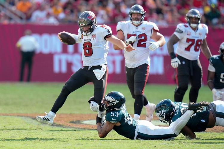 Baker Mayfield rallies Buccaneers again before falling short against Eagles