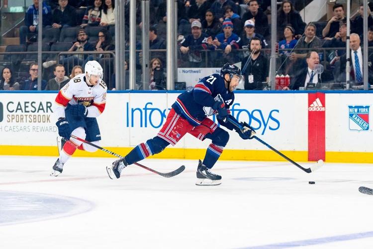 Panarin scores 2 in regulation and the shootout winner as Rangers edge ...