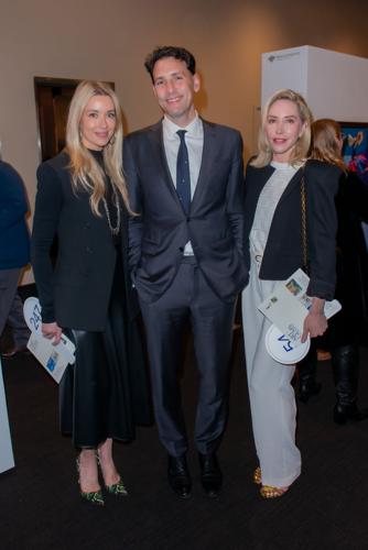 Auction raises more than $250,000 for art therapy program