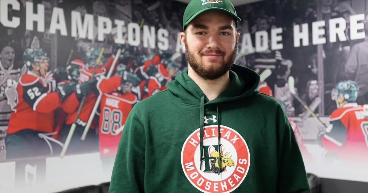 Alex Gravel wondered if he was done as a No. 1 goaltender. Now he’s ...