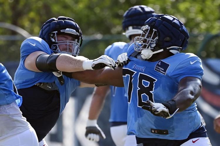 Titans' Nicholas Petit-Frere returns to practice field, hopes to earn ...