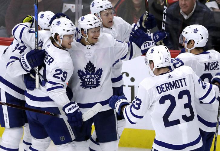 Nylander nets Leafs’ OT winner on penalty shot in Chicago