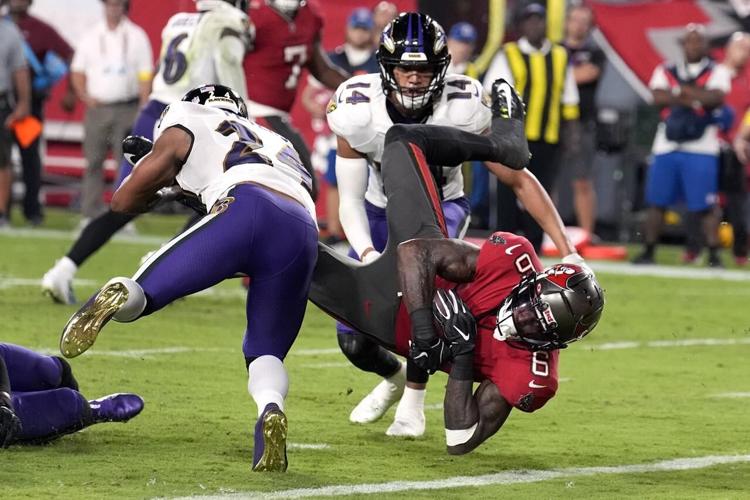 Jackson’s strong 2nd half helps Ravens top Bucs 27-22