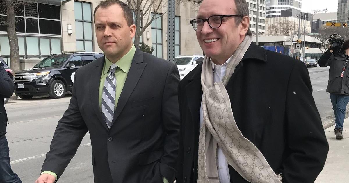 A corrupt Hamilton cop covered up an unsolved 2005 murder, witness ...