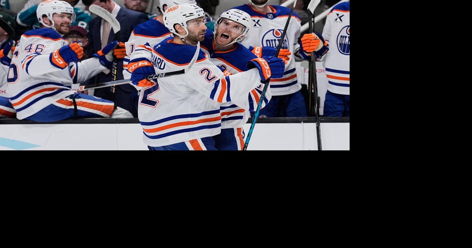 Connor McDavid nets hat trick on 5-point night as Oilers surge into ...