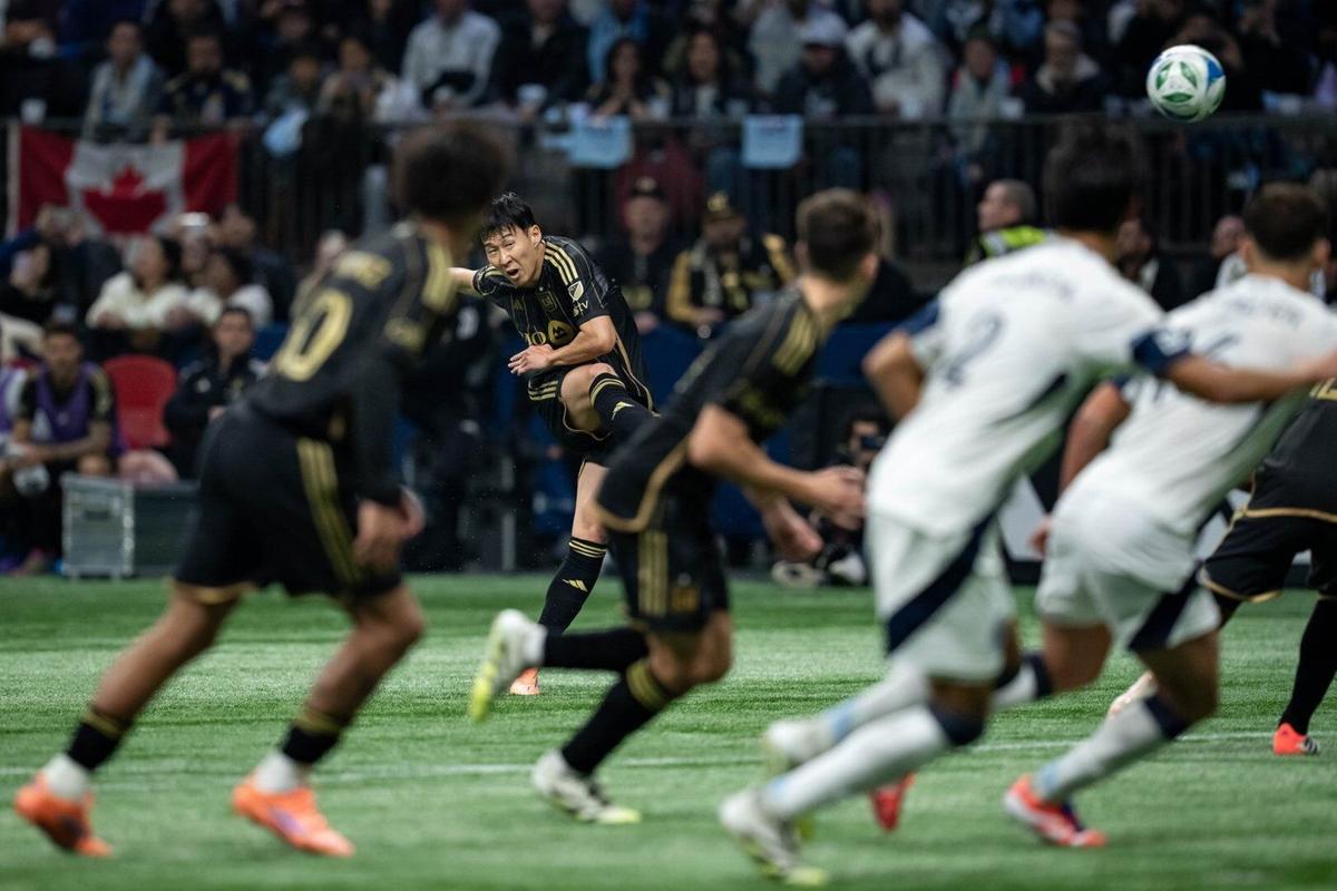 Whitecaps beat LAFC, advance to MLS Western Conference final