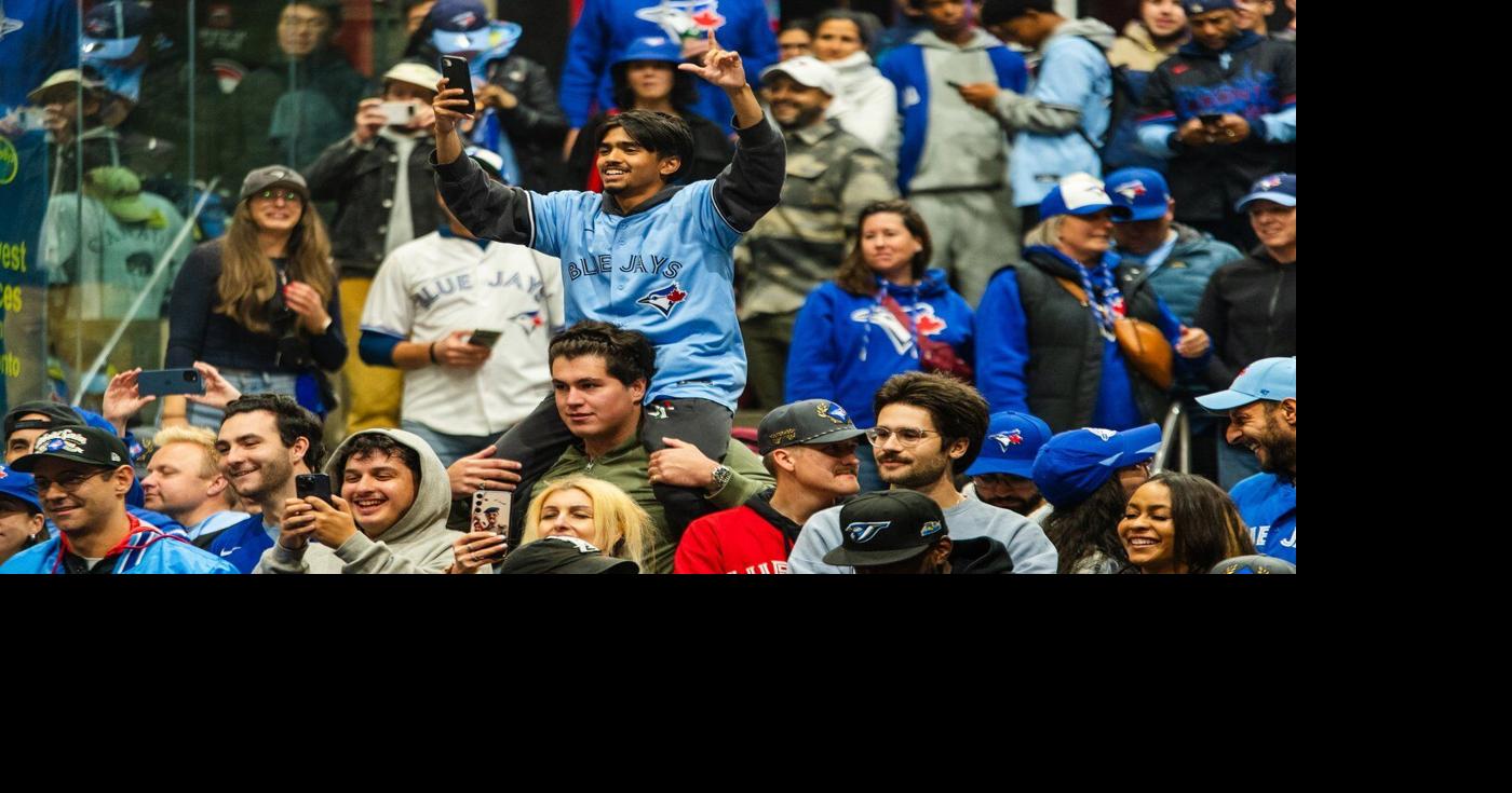 'Ecstatic': Older fans remember Blue Jays' World Series championships ...