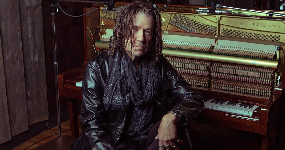 Former Jacksoul member Ron Lopata now making neo-classical albums