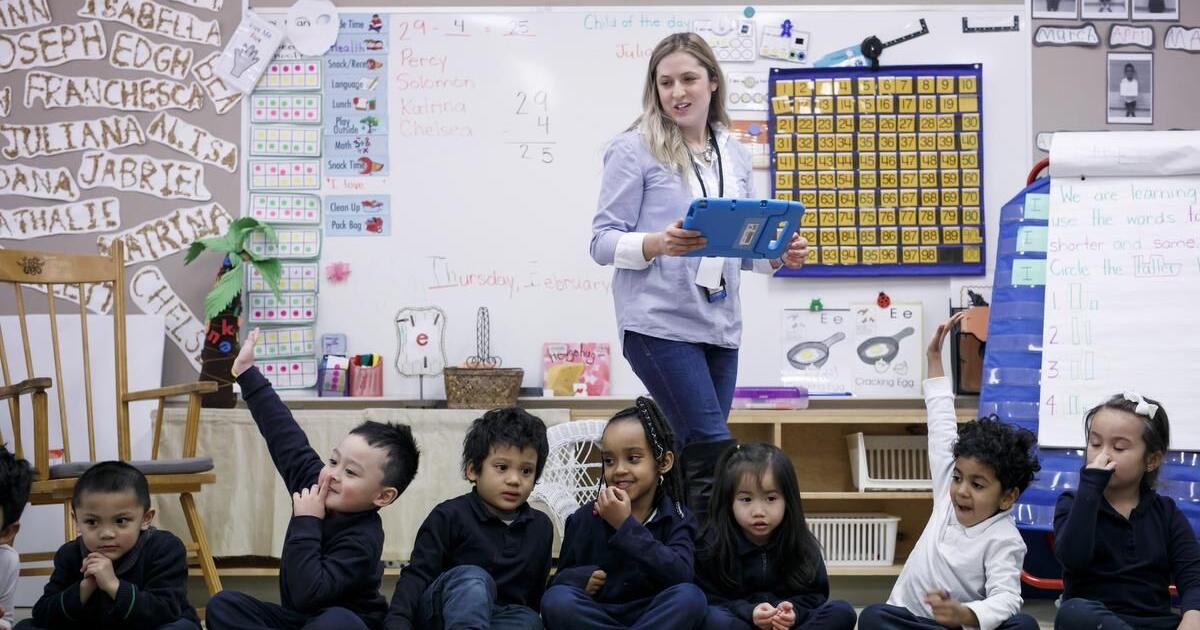 Ford government ‘reviewing all options’ on full-day kindergarten