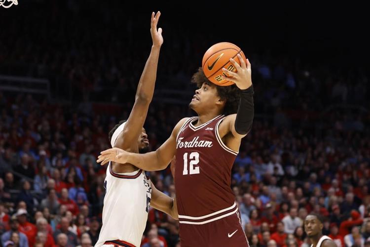 DaRon Holmes II scores 29, pulls down 10 rebounds as No. 16 Dayton ...