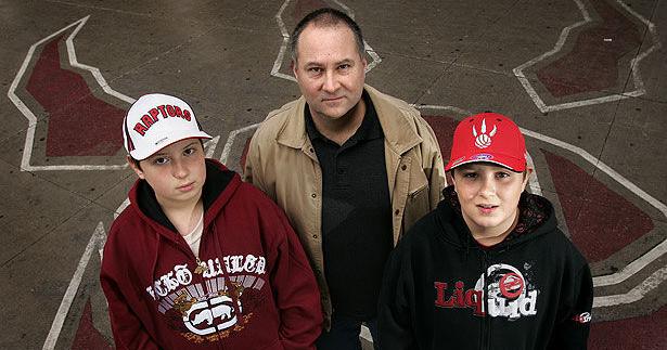 Raptors fan sues for front-row seats