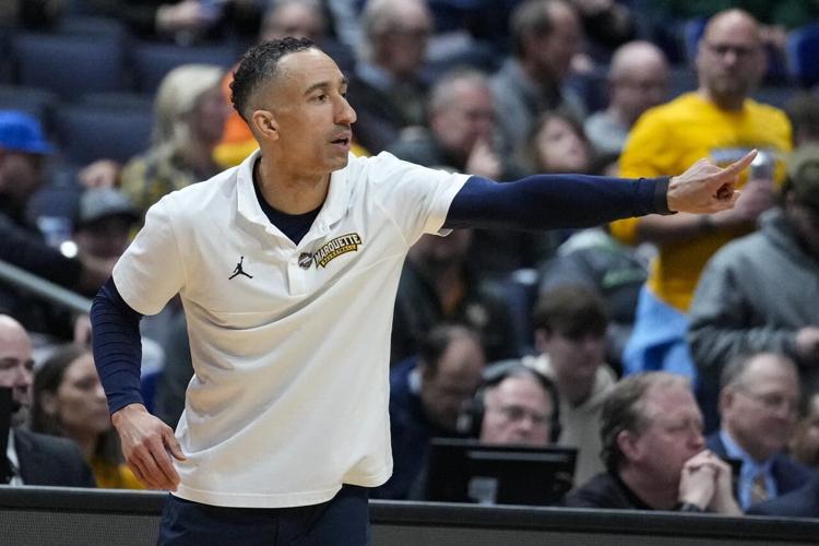 Marquette coach Smart faces mentor Izzo in NCAA 2nd round
