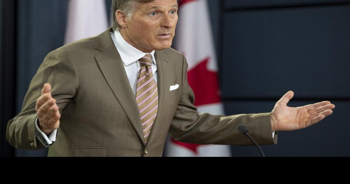 Echoes of Trump resound at Bernier’s Calgary rally