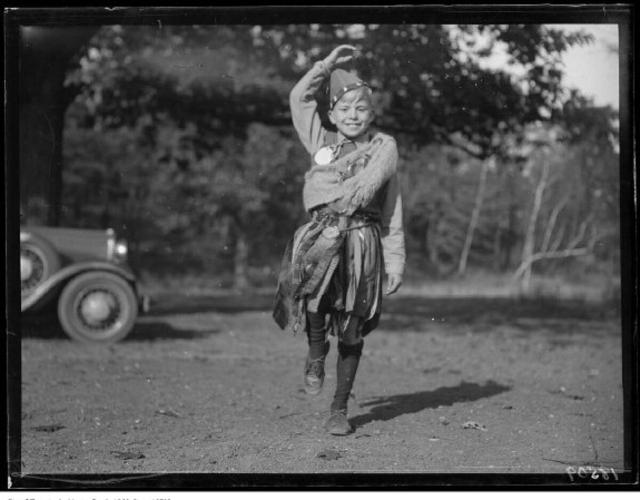 How Toronto kids dressed for Halloween in 1929