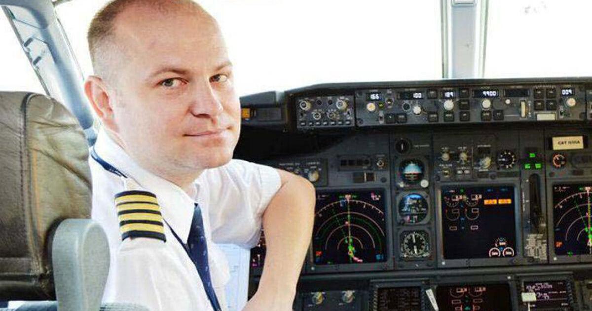 Drunk Sunwing pilot, who appeared to pass out in cockpit, sentenced to ...