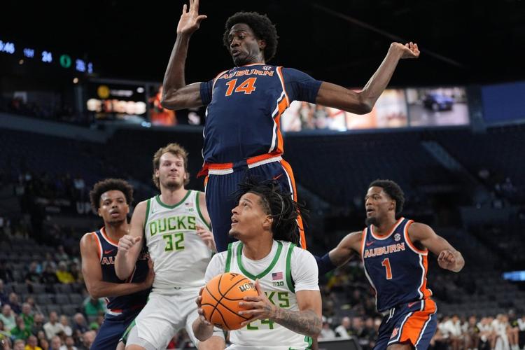 Pettiford scores 24 points to lead No. 21 Auburn past Oregon in the Players Era tourney