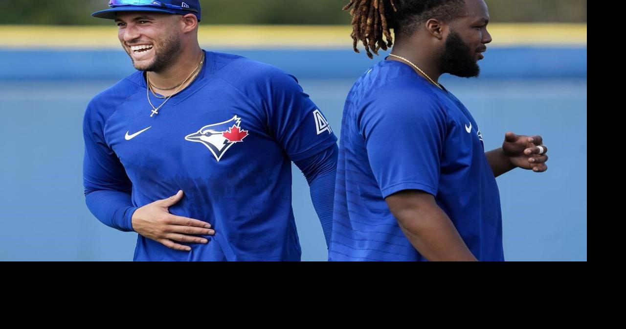 Blue Jays beat Braves, lose to Rays in split-squad spring training games