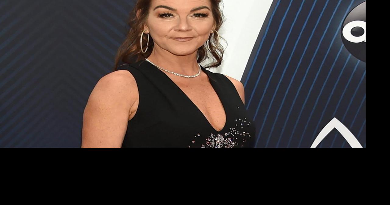 Singer Gretchen Wilson forced to leave New Mexico hotel