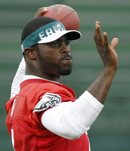Kelly: Vick is the face of the new NFL