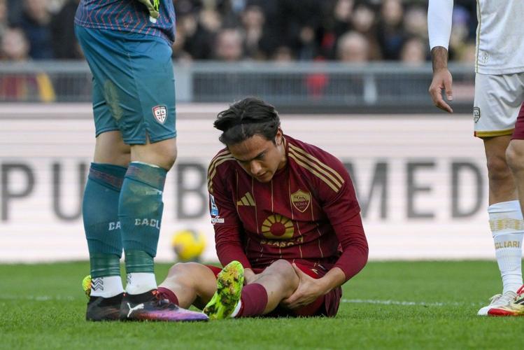 Dybala to undergo thigh surgery and miss rest of Roma's season