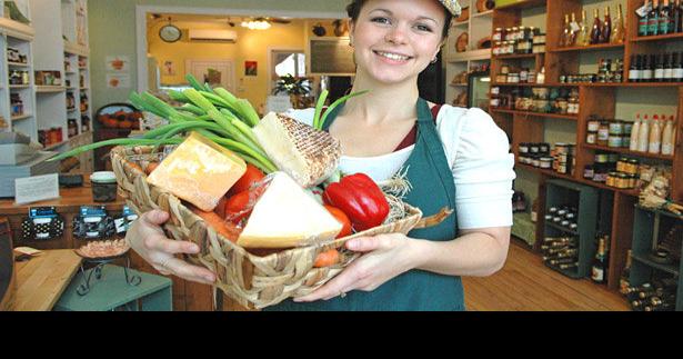 Old-style merchants make shopping more fun