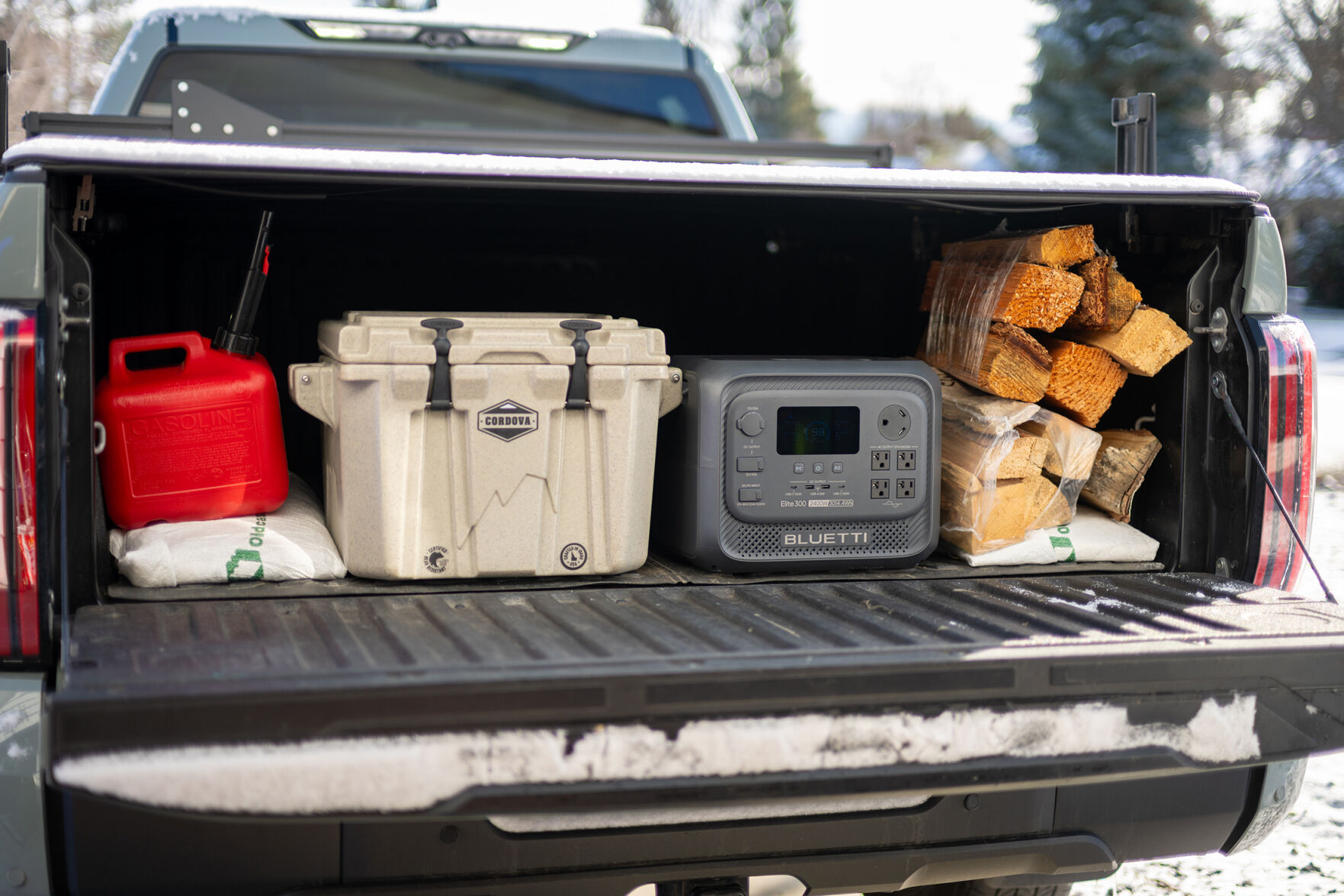 BLUETTI introduces Elite 300 in Canada, the world’s smallest 3kWh ...