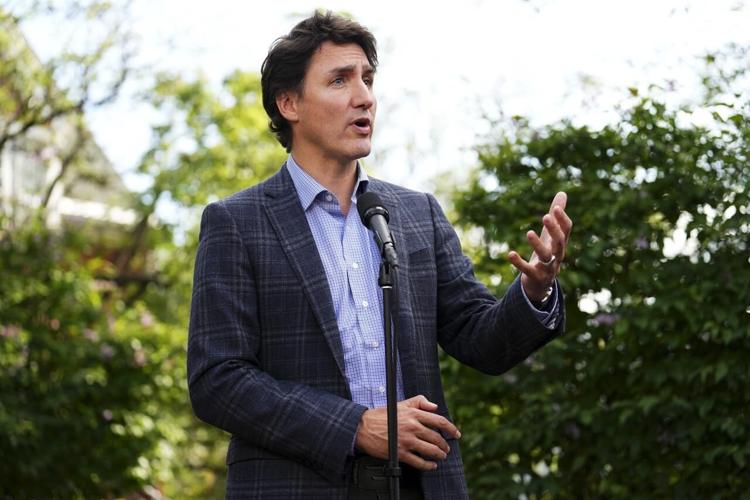 Justin Trudeau taking cautious approach with uprising to avoid fuelling ...