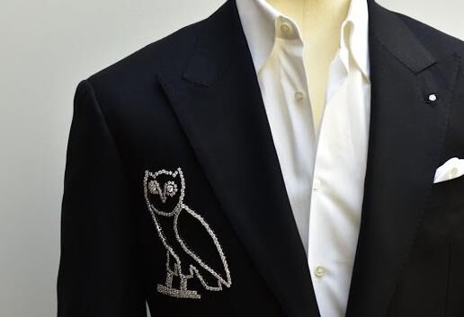MLSE presents Drake with a diamond-encrusted jacket worth an estimated ...