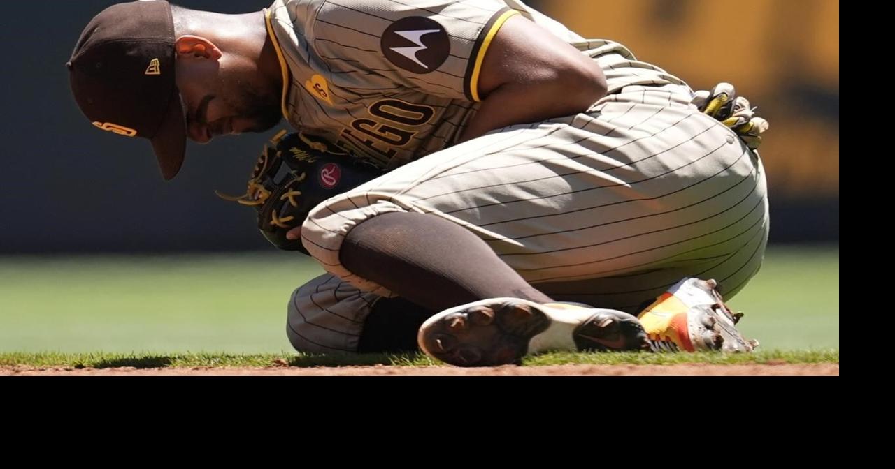 Padres' star Xander Bogaerts placed on IL with fractured left shoulder