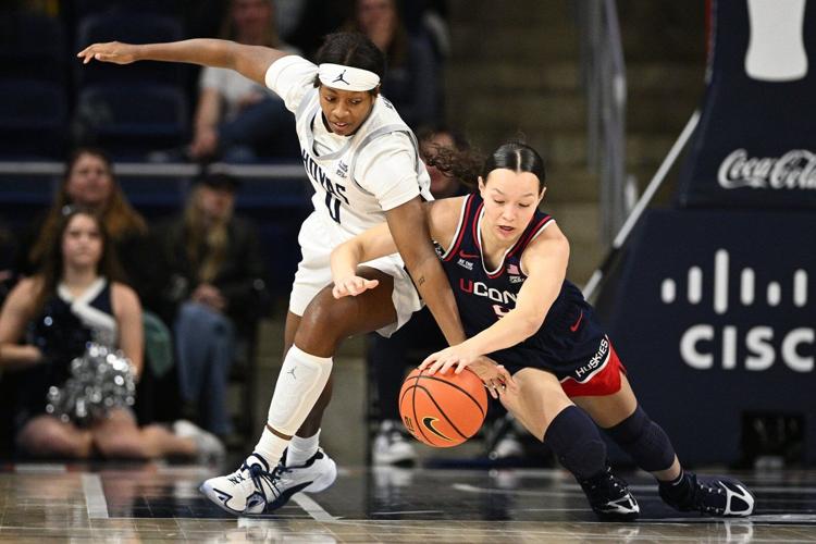 Sarah Strong, Azzi Fudd and top-ranked UConn roll past Georgetown 83-42