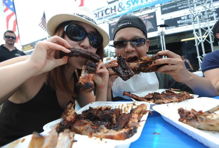 Toronto Ribfest organizers get help from city to compost trash