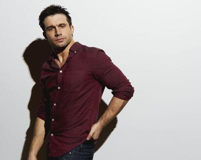 does sean die in nikita