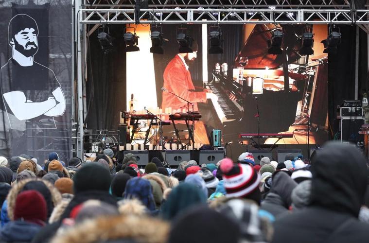 Walk Off the Earth bandmate Mike ‘Beard Guy’ Taylor celebrated at ...