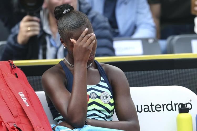 Rus defeats German teenager Noha Akugue in Hamburg European Open final for 1st WTA title