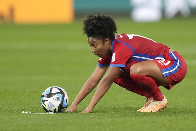 Marta Cox scores Panama’s first-ever Women’s World Cup goal against France
