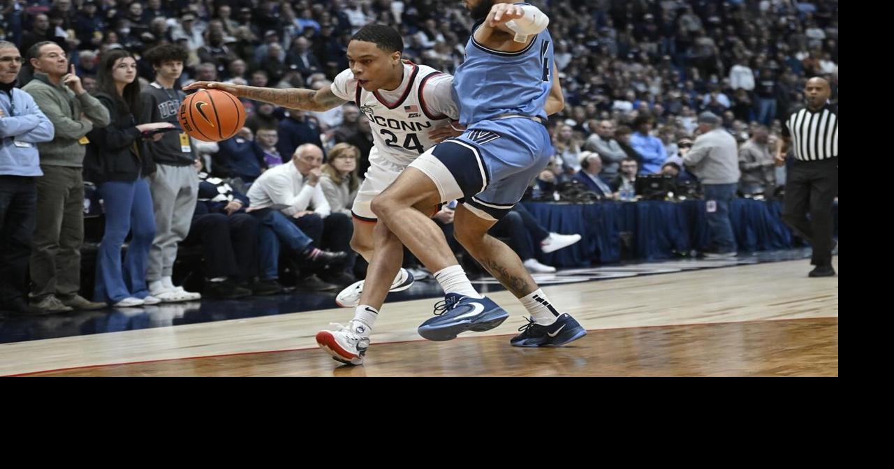 Hawkins scores 22 as No. 2 UConn beats Villanova 74-66