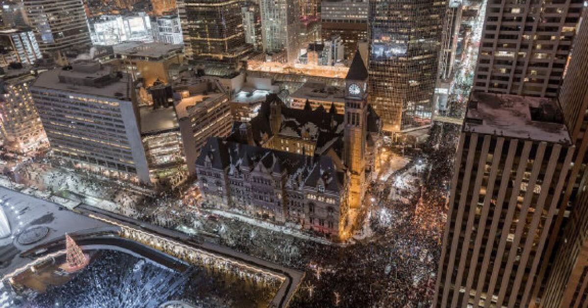 ‘Rooftopper’ Tom Ryaboi puts on a show