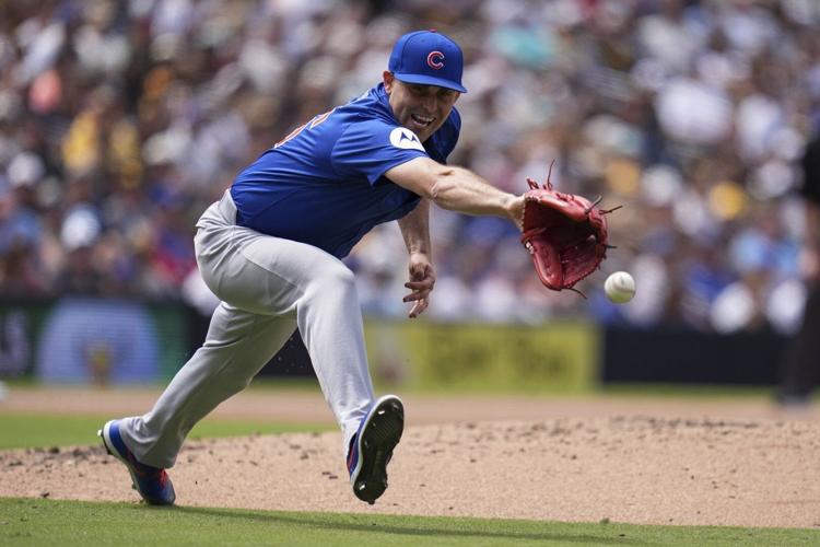 Tatis and Machado each drive in 2 runs as the Padres beat the Cubs 4-2