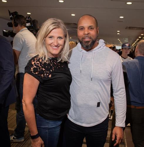 Blue Jays legend Joe Carter hosts golf tournament reception
