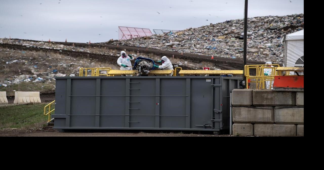 Police extend search of Saskatoon landfill for missing woman