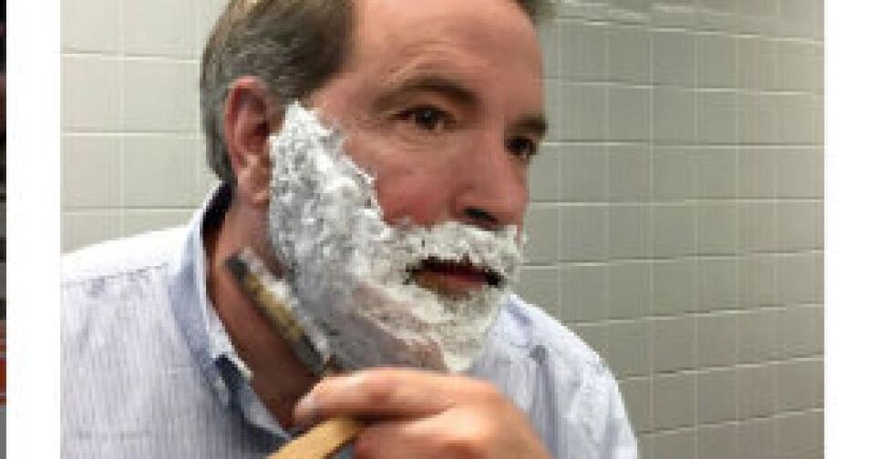 Did Thomas Mulcair shave off his beard?