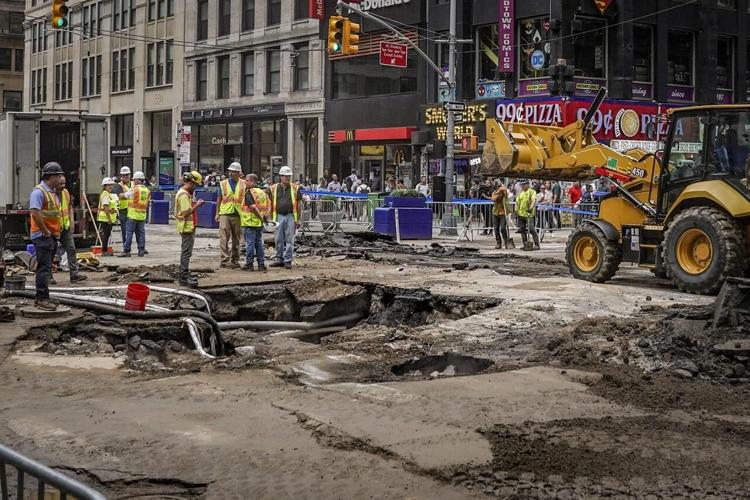 127-year-old water main gives way under NYC's Times Square, flooding ...