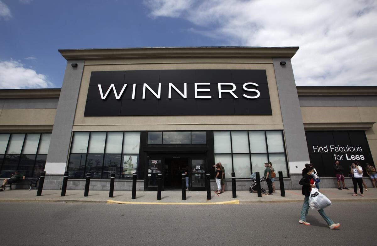 Nordstrom closing in Canada, these department stores remain