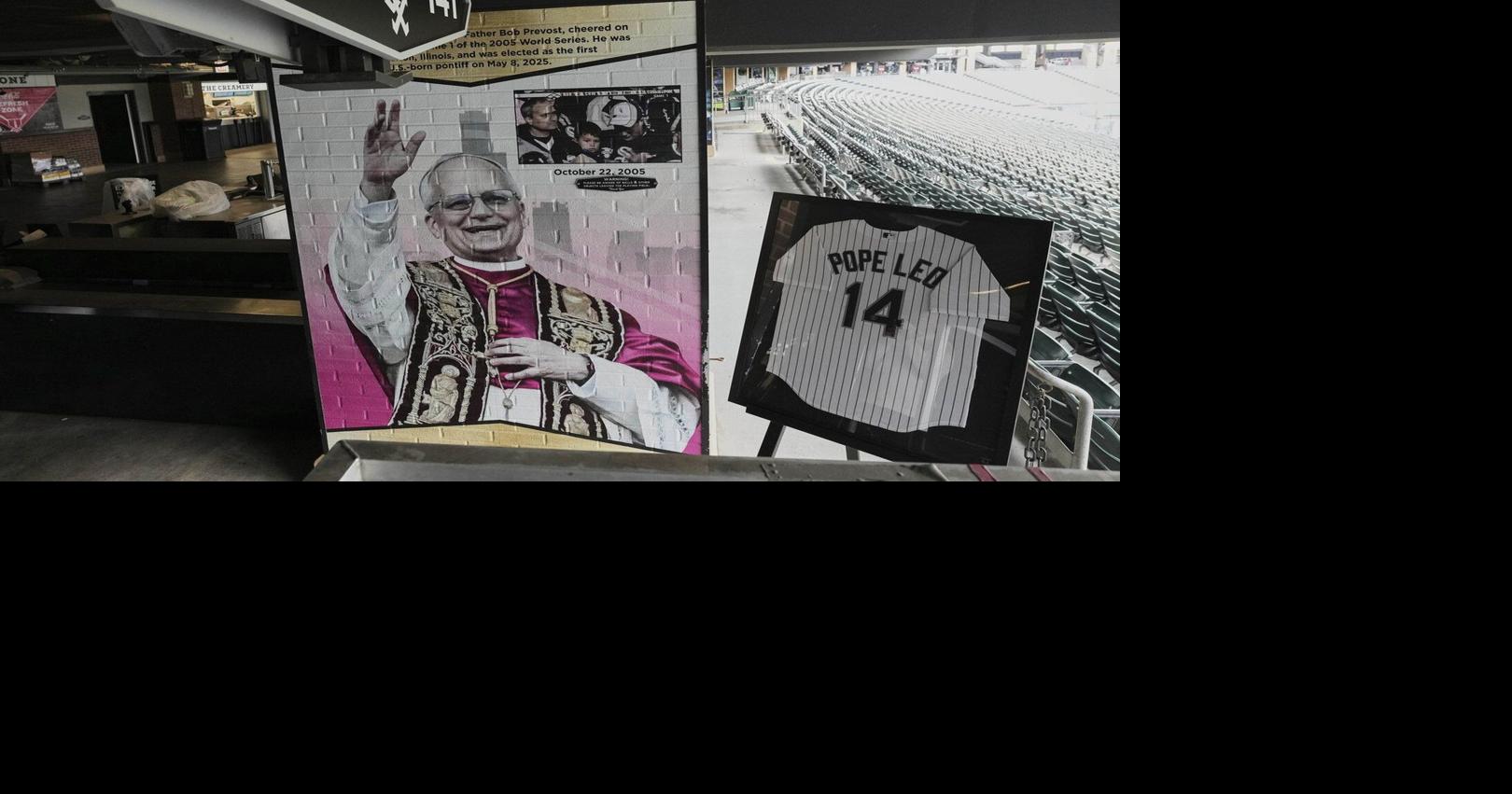 White Sox unveil a graphic installation honoring Pope Leo XIV and his World Series appearance