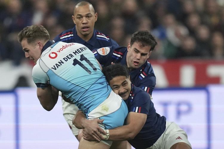 France wins Six Nations after beating Scotland with record flourish