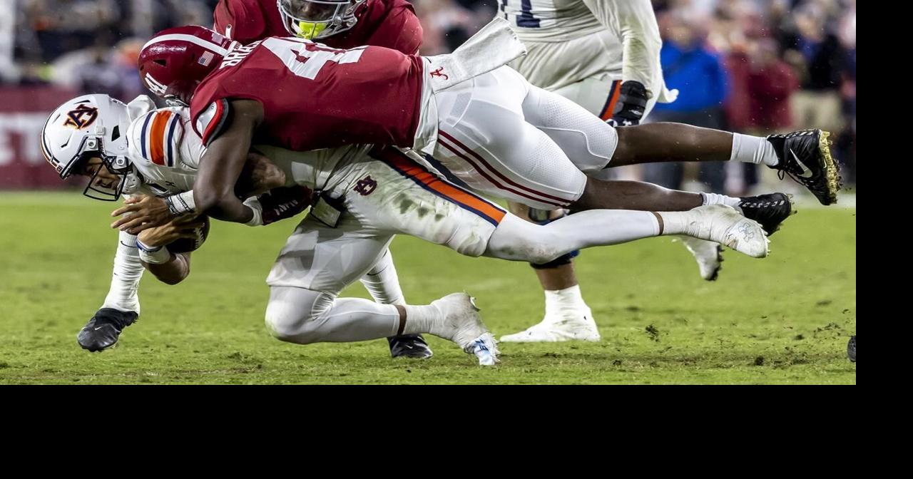 Alabama linebacker Chris Braswell declares for NFL draft